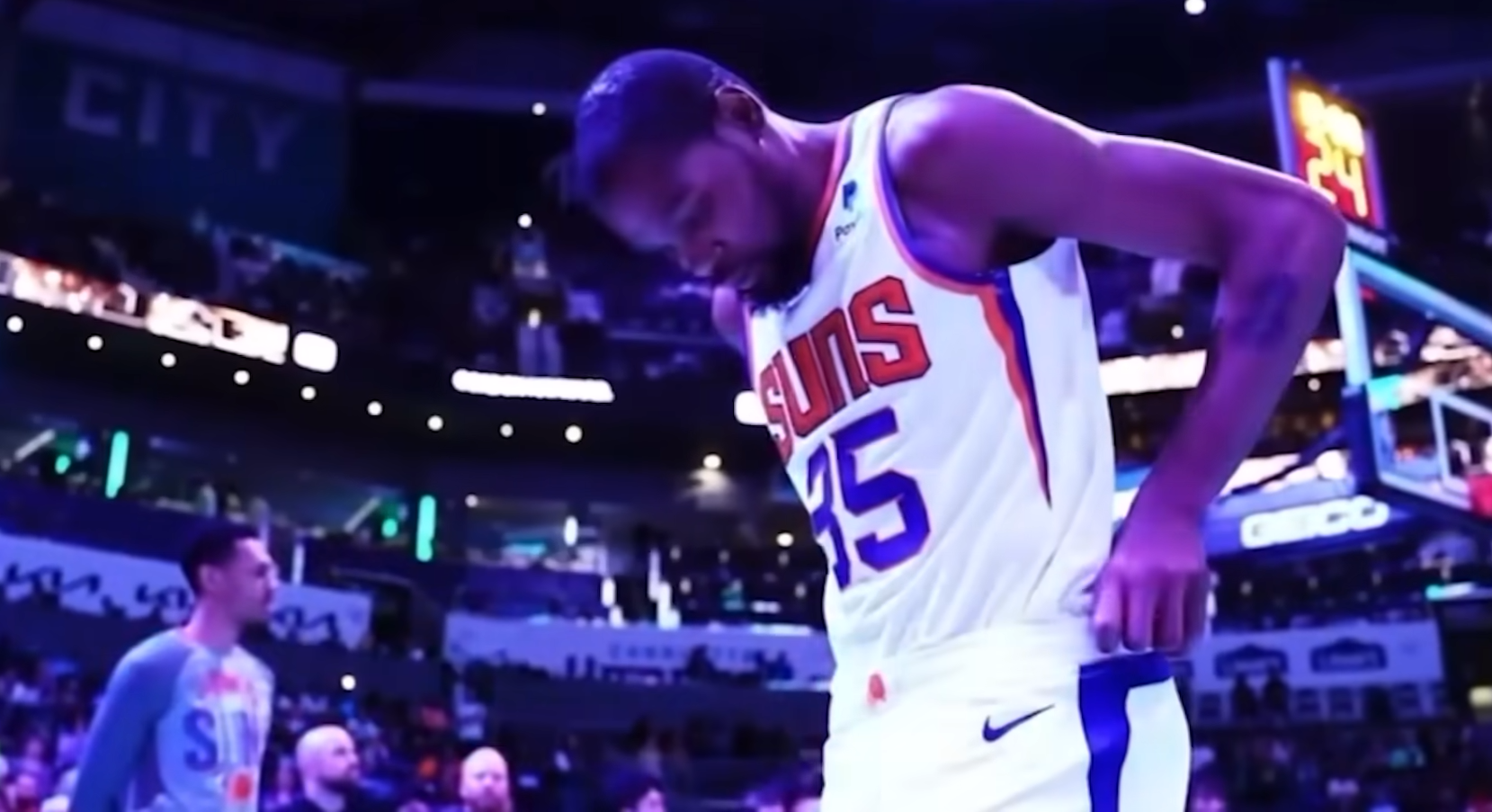 Kevin Durant at the Slam Dunk Contest - Dunk Calculator